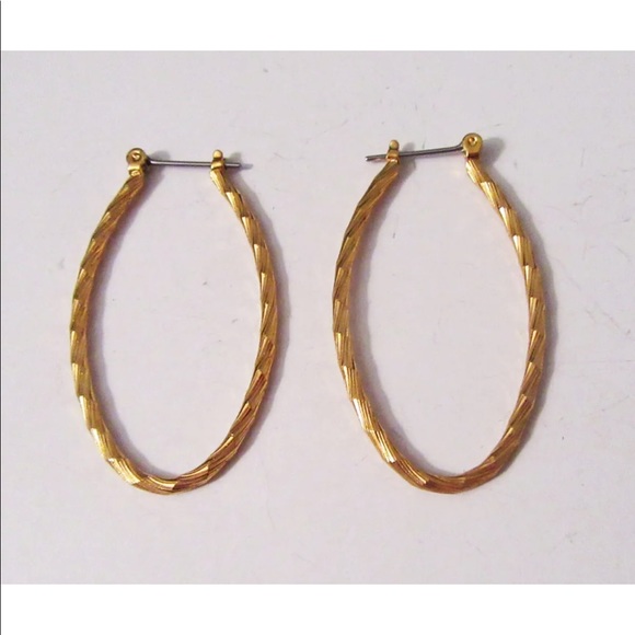 Premier Designs | Jewelry | New Premier Designs Earrings Hot Cakes Gold ...